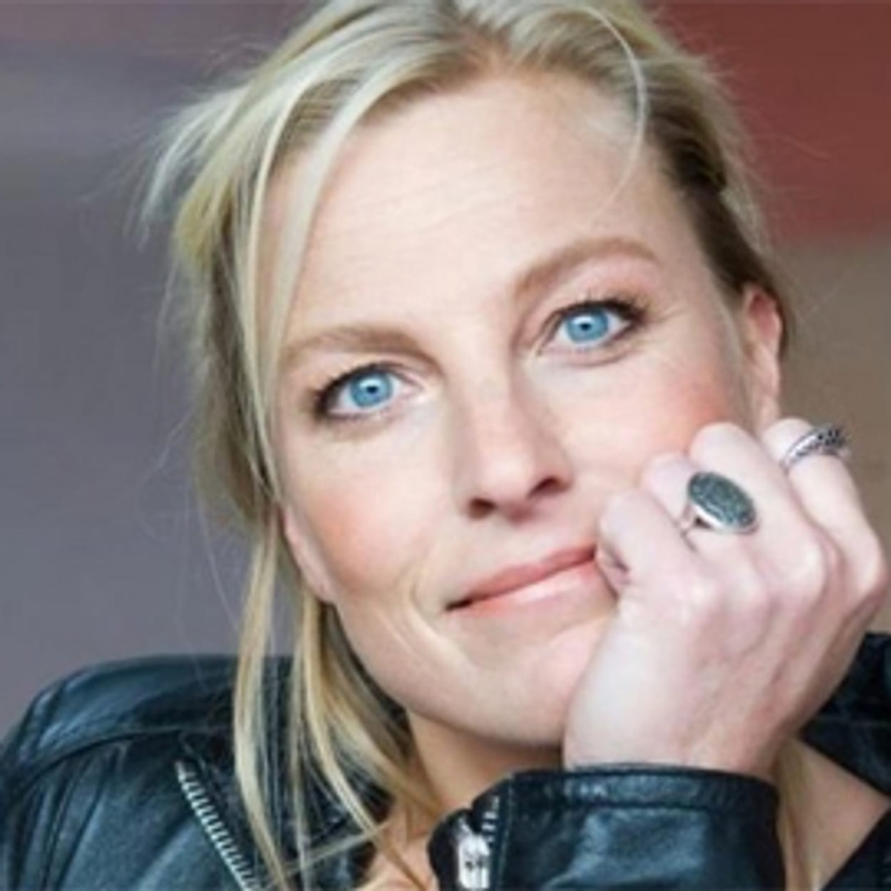 Eva Posthuma de Boer - Gasten archief DWDD - De Wereld Draait Door ...